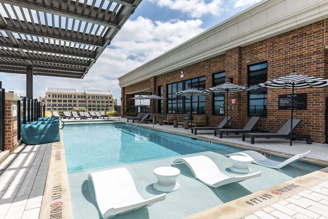 What Makes Gables Republic Square a Great Place to Live?