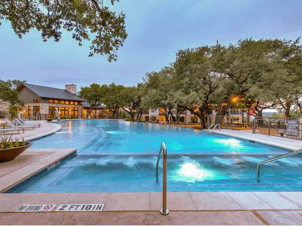 7 Luxury South Austin Apartments