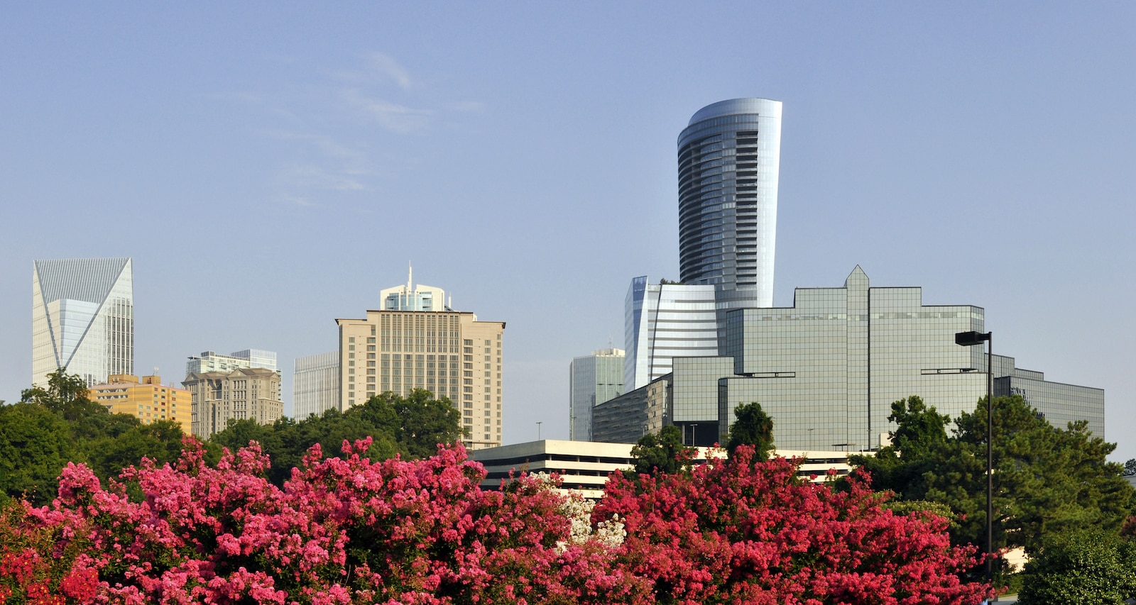 Explore the Best Atlanta Neighborhoods for Young Professionals